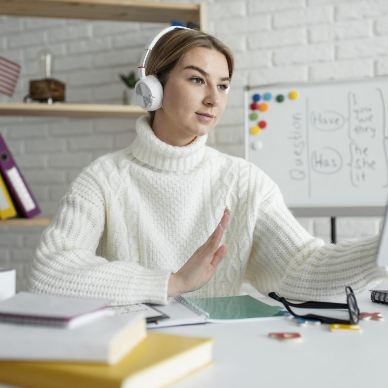 Whales English: Premier Online TEFL Education Platform for Aspiring Educators - English Teacher ...